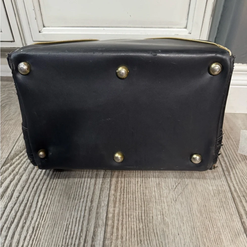AMF | Bags | Vintage Amf Strikeline Blue Leather Bowling Ball Bag ...